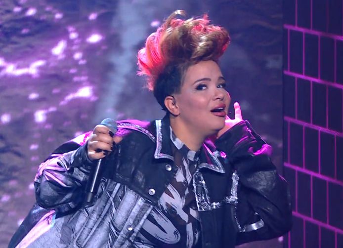 Eva Simons zingt duet met ‘beste stem van het land’, maar herkent haar ...