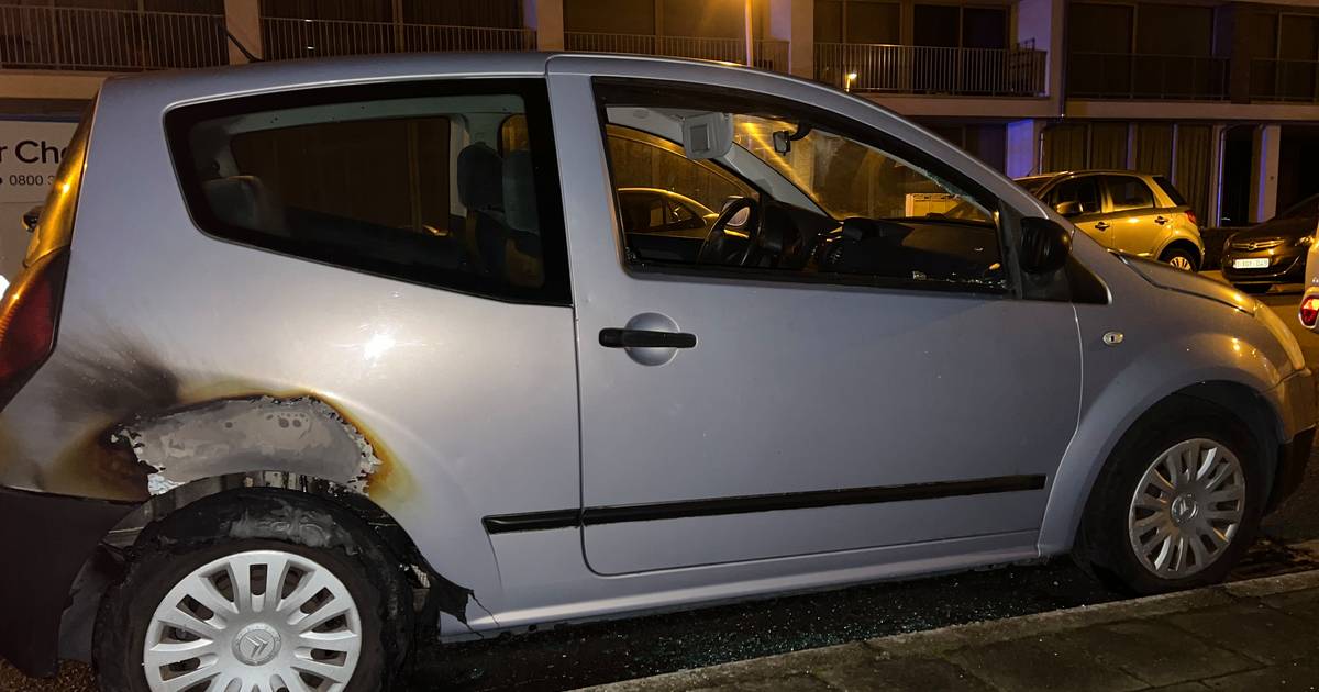 Pyromaan in Hoboken? Opnieuw poging om twee wagens in brand te steken ...