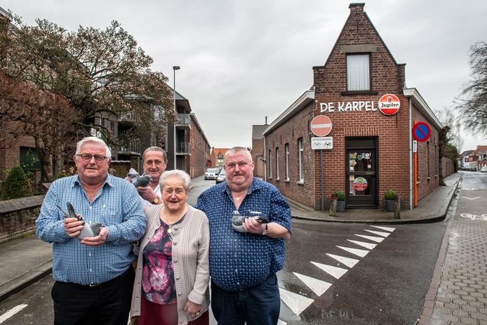 Café De Karpel viert 120ste verjaardag: “Welke familie kan zeggen dat ...