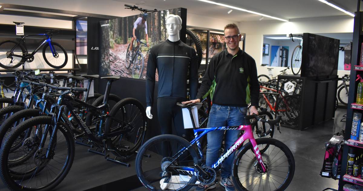 Twee jaar na verwoestende brand opent Fietsen Luc nieuwe concept store ...