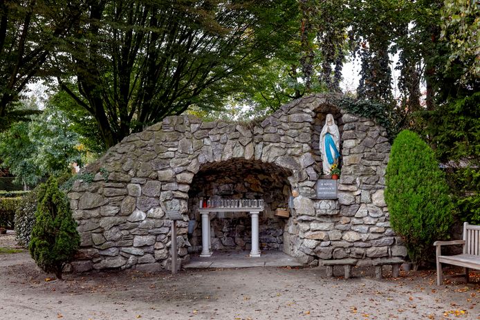 Op zoek naar Bernadette in alle Lourdesgrotten van Brabant | Brabant | bd.nl