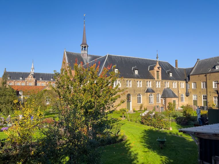 Langs de Maas bij Megen staat de wereld even stil | Trouw