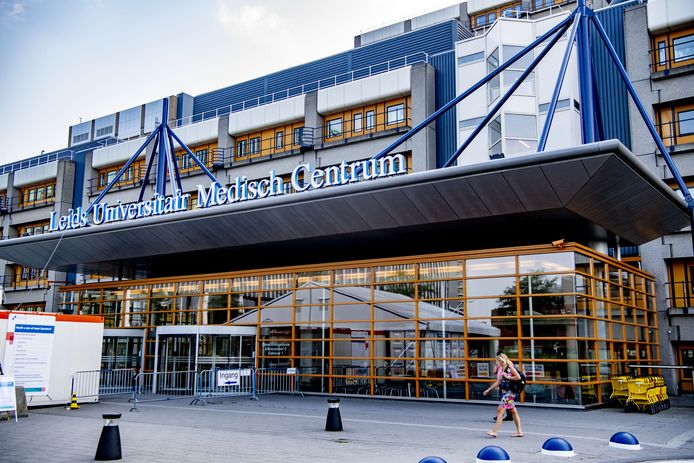 LUMC wil tumoren effectiever behandelen met nieuw CT-systeem: met dunne ...