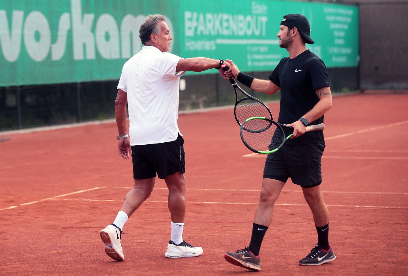 Ton Pattinama (66) veelvuldig op de tennisbaan te vinden: ‘Daar had ik ...