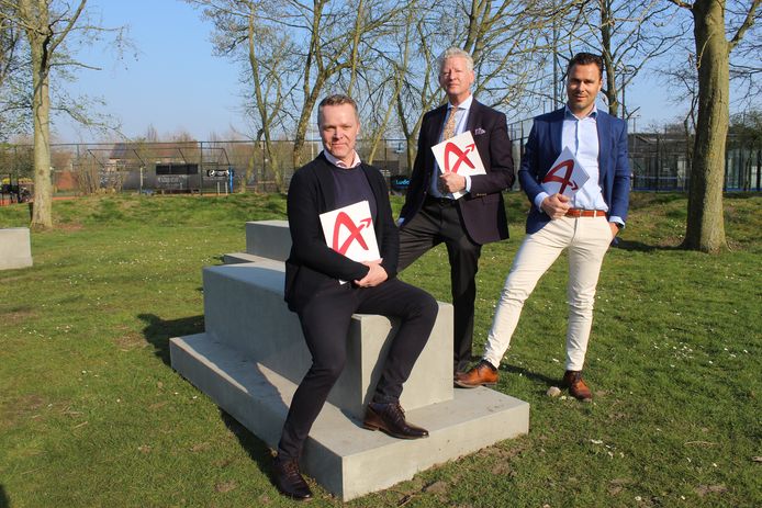 Aalterse ondernemers schenken betonnen zitbanken aan gemeente | Aalter ...