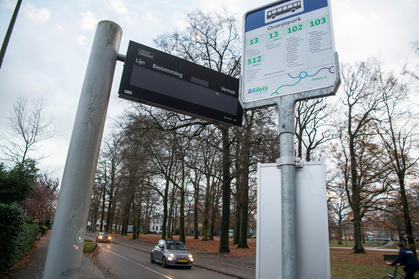 Opnieuw vertraging rond komst van dure informatieborden bij bushaltes ...