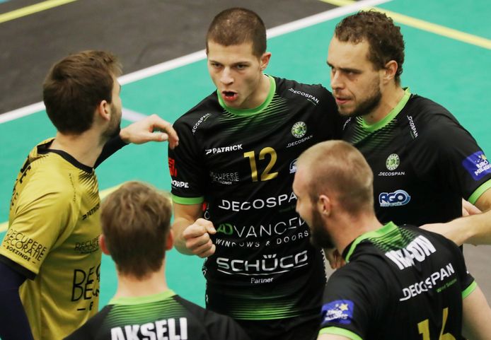 Seppe Rotty trekt met Menen, tussen het studeren door, naar Maaseik ...