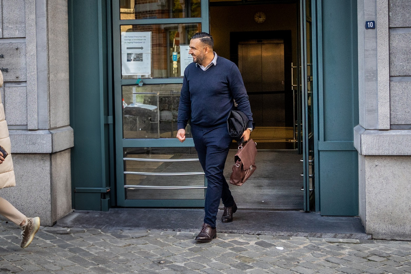 Man (48) krijgt celstraf nadat hij zijn ex zwaar aanpakt na vermoedens ...