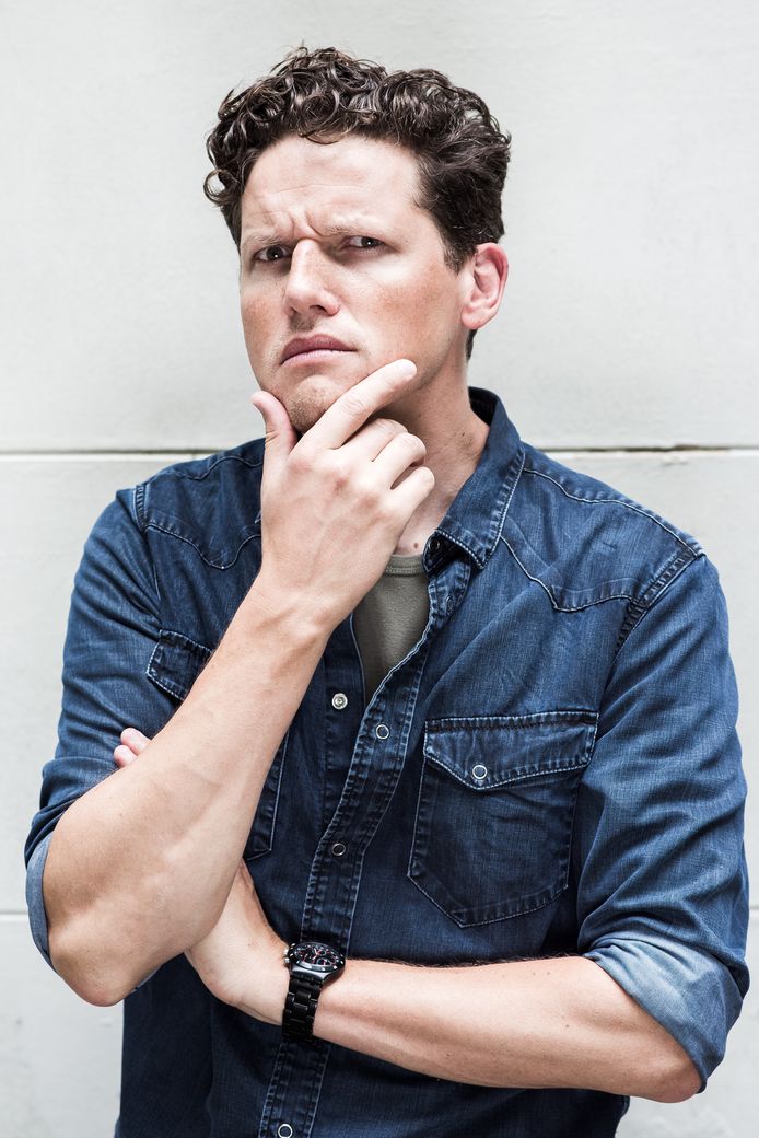 Michael Van Peel trekt stekker uit 2018 (én z'n conferences) | Showbizz | hln.be