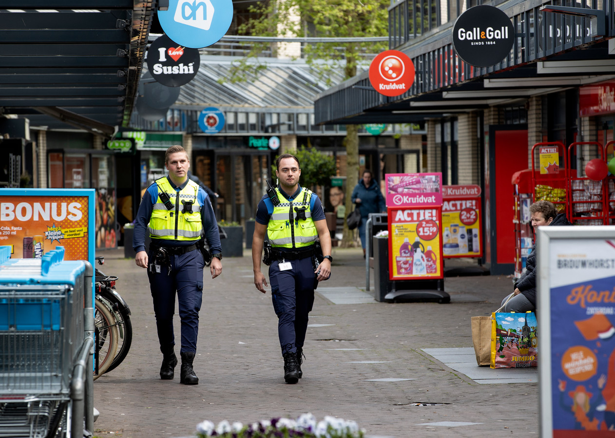 Boas Niels En Jeremy Bellen Aan En Opgelost Zo Ziet Burgemeester