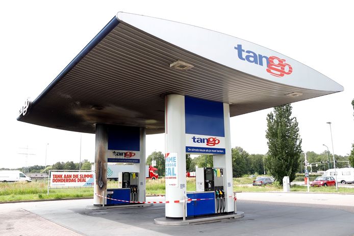 Tankstation in Cuijk groot deel van de dag dicht door brandschade ...