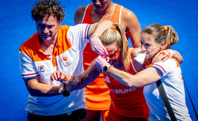 Veghelse Joosje Burg ontbrak in de gouden hockeyfinale: ‘Vreselijk om ...