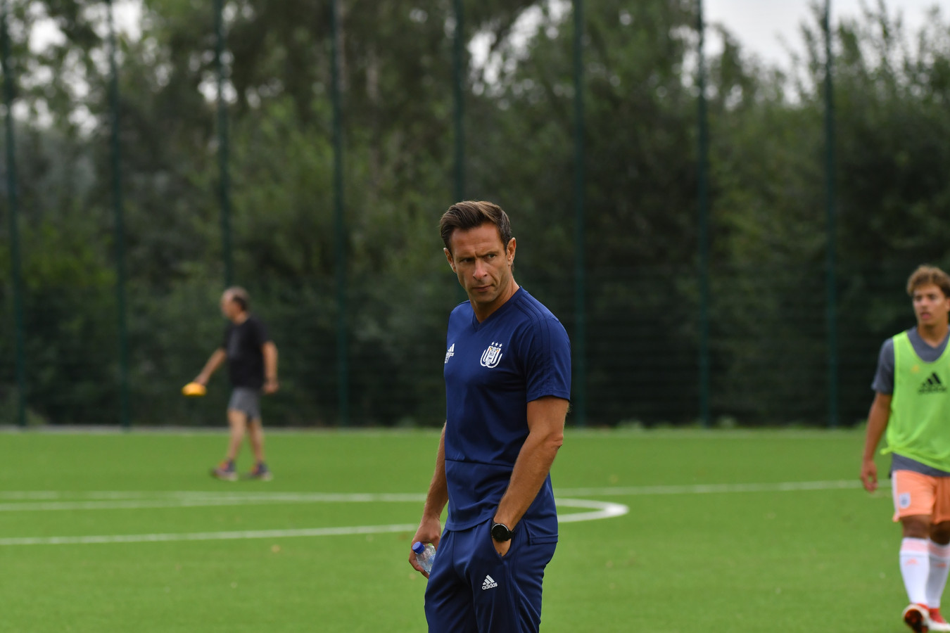 Zijn eerste wielercoach en zijn voetbalcoach bij Anderlecht aan het ...