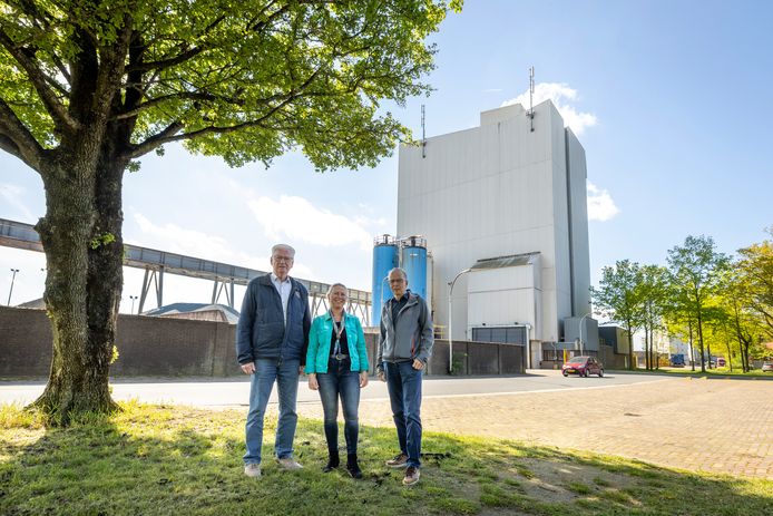 Omwonenden zijn overlast zat: Hengelose asfaltproducent moet dicht of ...