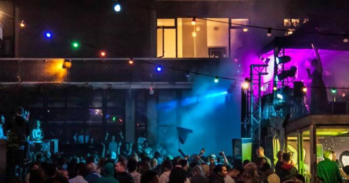 Podium PIP al tien jaar superhip | Den Haag | AD.nl