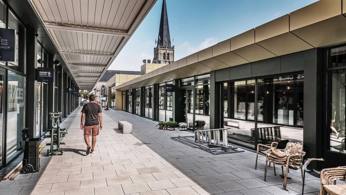 De laatste hand wordt gelegd aan Het Pand, morgenochtend wordt het ...