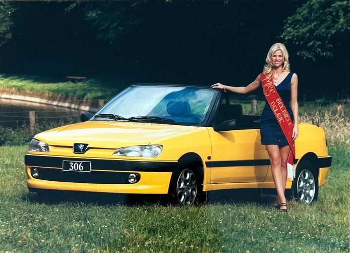 EXCLUSIEF. Tanja Dexters en haar nichtje, die ook gooi doet naar Miss België: “Amy zag al mijn ...