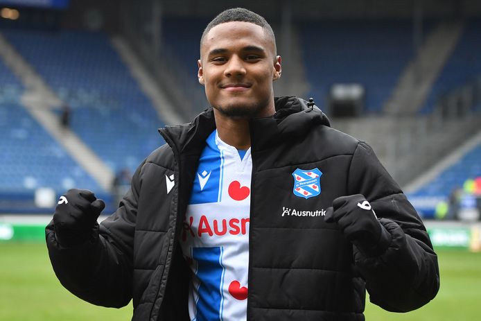 Heerenveen verkoopt Amin Sarr voor minimaal 12 miljoen aan Lyon ...