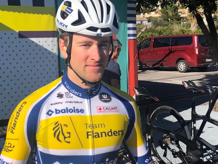 Elias Maris viert in La Marseillaise profdebuut: “Heb de conditie die ...