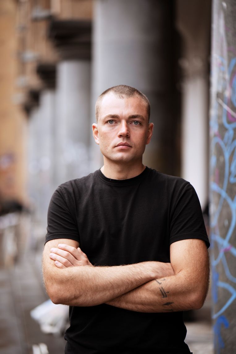 Aleksej (31): ‘Alleen aan de keukentafel fluisteren Russen elkaar hun ...