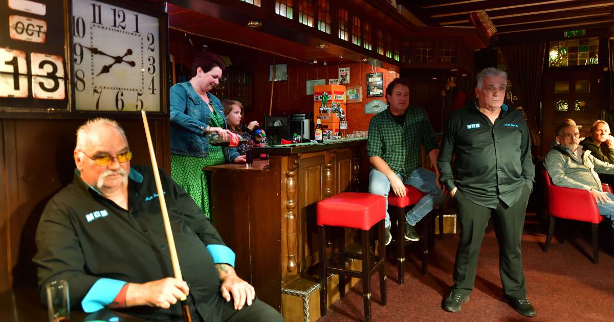 Moerdijk moet verder zonder kroeg: ‘Een dorp zonder café heeft geen ...
