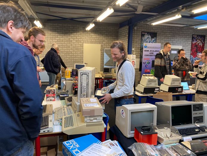 Suzanne is op zoek naar een Philips FCD 465 stereotoren | Eindhoven | bd.nl