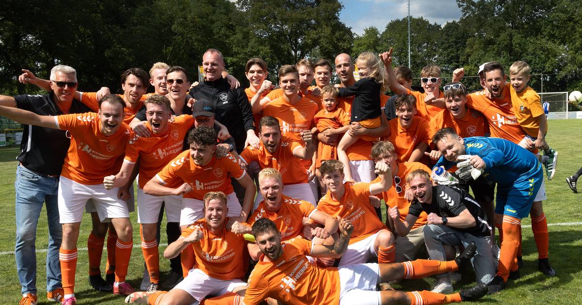 ‘Good old’ Bjorn Maas kopt ’t Peeske terug naar vierde klasse | Voetbal ...