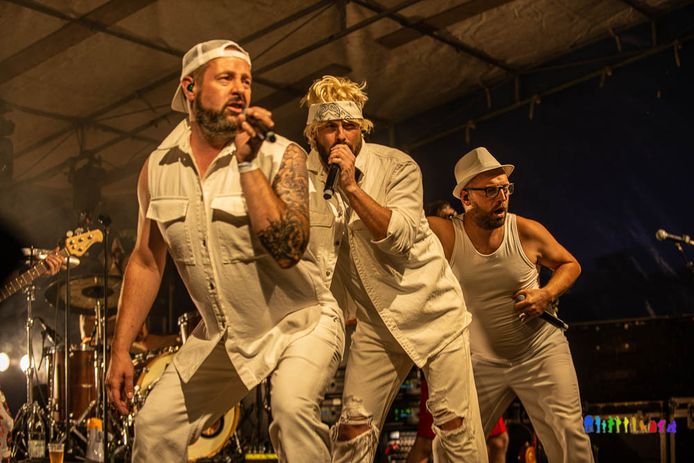 1.500 bezoekers gaan los op Band Marginal: “Het woord ‘eindelijk ...