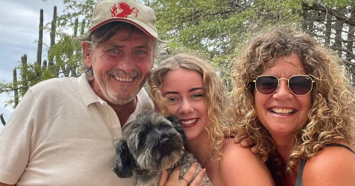 Marco uit Hengelo woont op Aruba: ‘De hagelwitte stranden liggen op ...