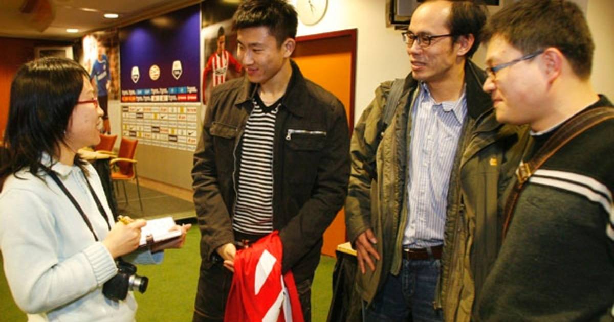 Zhou Haibin: 'In China kent iedereen PSV' | PSV | ed.nl