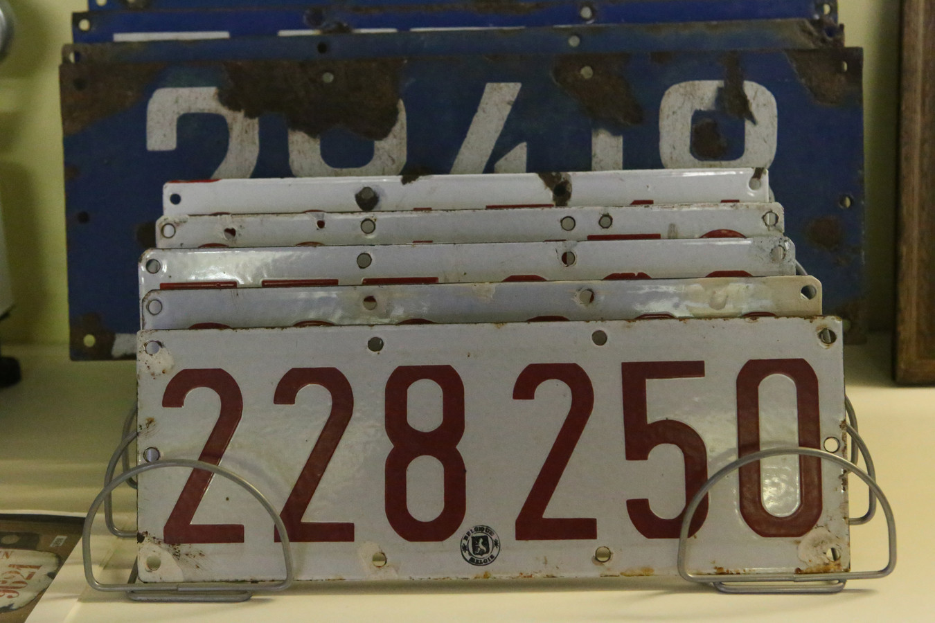 Bij “Taksman” Roger vind je het allemaal: van fietsplaatjes over ...