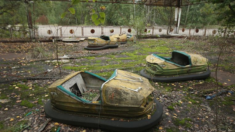 Foto's onthullen hoe vervallen spookstad er 30 jaar na ramp Tsjernobyl bijligt