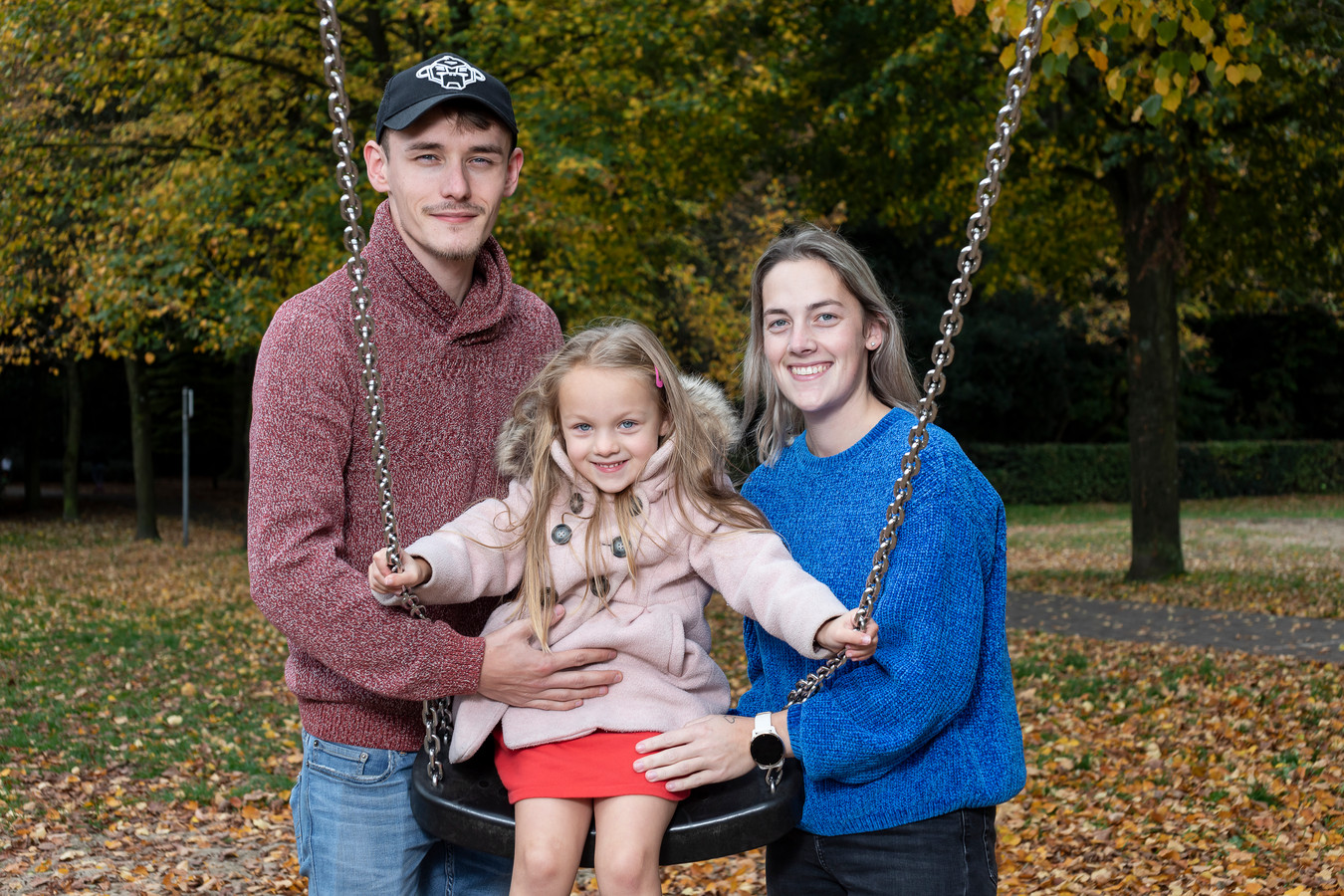 Benita en Bryan (beiden 26) zien hun dochter minder vaak dan ze zouden ... Benita en Bryan (beiden 26) zien hun dochter minder vaak dan ze zouden ...