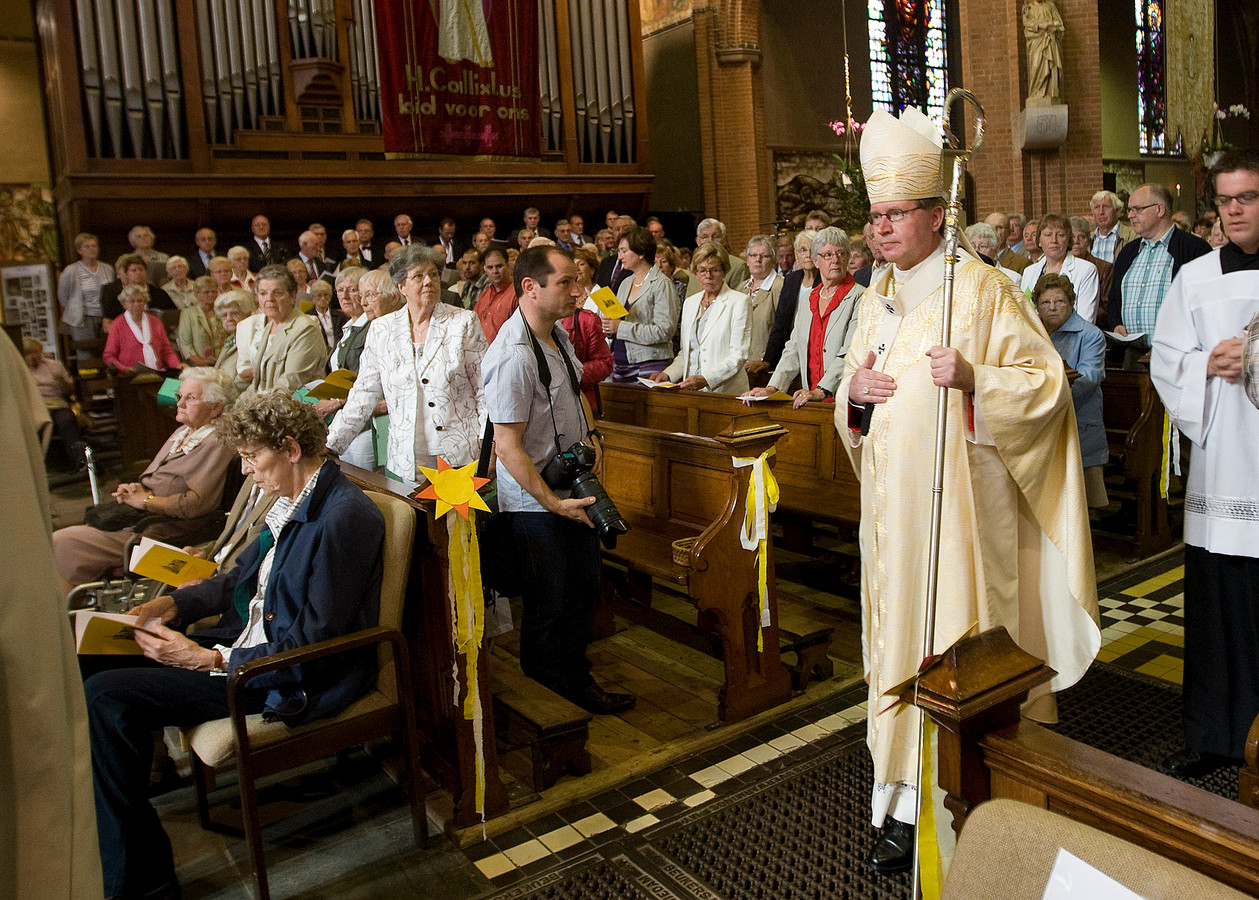 Geen nachtmis op kerstavond dit jaar, wat is jouw mooiste herinnering ...