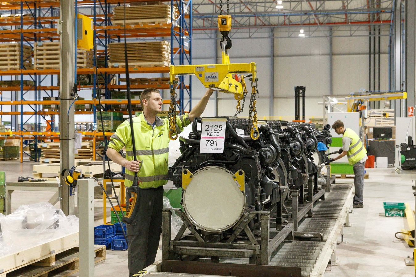 Scania breidt fors uit in Hasselt: honderden medewerkers werken bij ...