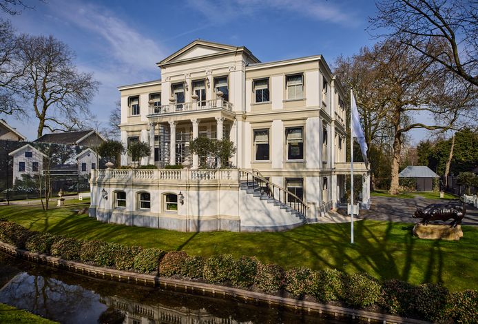 Dragons’ Den-investeerder Michel Perridon: ‘Koop als het bloed door de ...