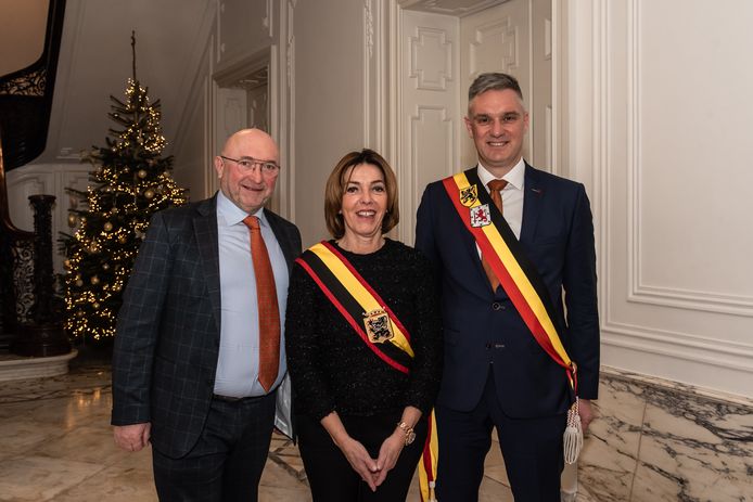 Tom Van Keymolen (50) legt alvast eed af als nieuwe burgemeester van ...