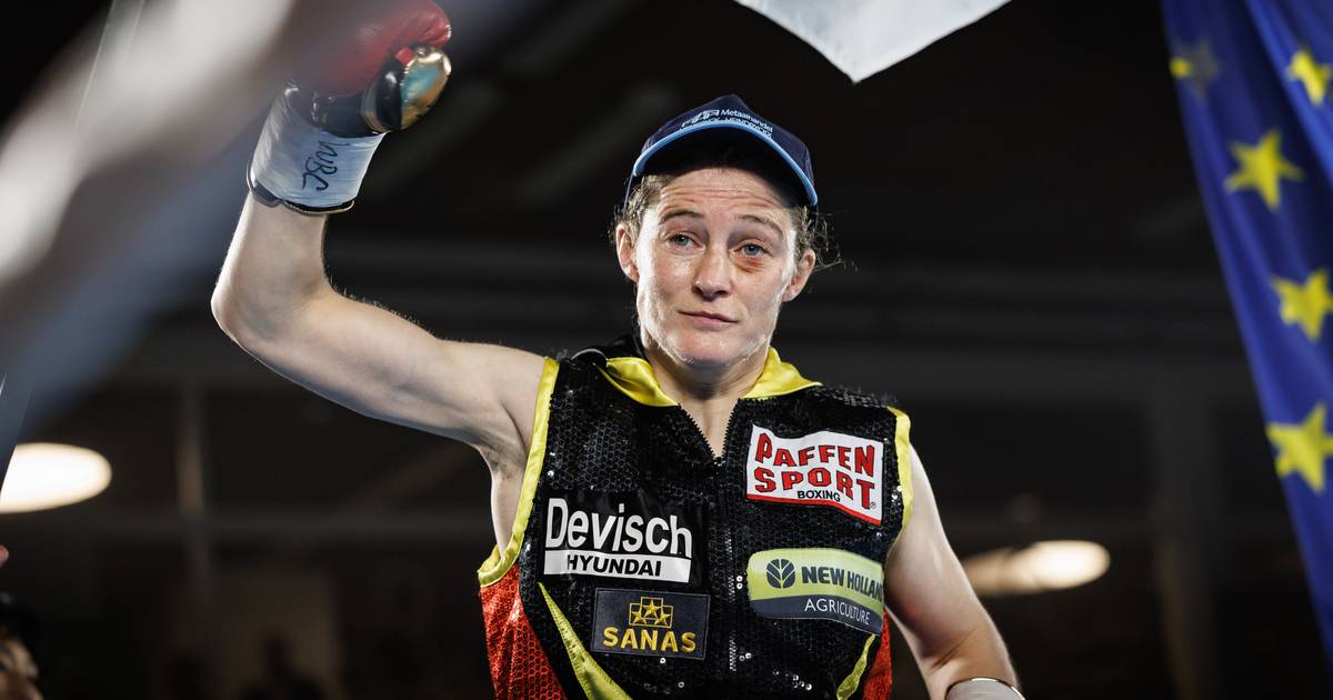 Delfine Persoon behoudt WBC-gordel en mag gooi doen naar wereldtitel ...