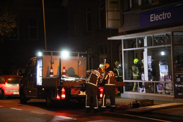 Snelkraak op Electro Vorsselmans in Stationsstraat | Essen | hln.be