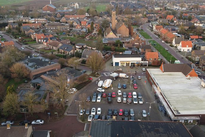Aldi gooit in Ochten kont tegen de krib en pruimt komst grote ...