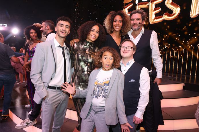 The return of zatte Rita, bruidsboeket voor de Bomma en hete vlammen ...