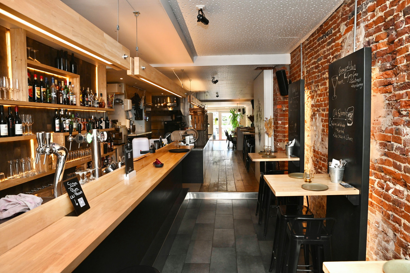 Restaurant B’artiste sluit de deuren en wordt nieuwe stek van Frituur ... Restaurant B’artiste sluit de deuren en wordt nieuwe stek van Frituur ...