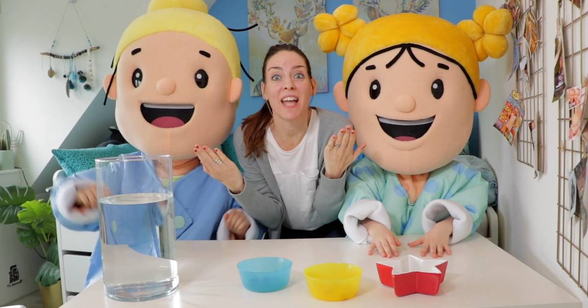 De Zoete Zusjes zijn een hit op YouTube en maken van moeder Hanneke (41 ...