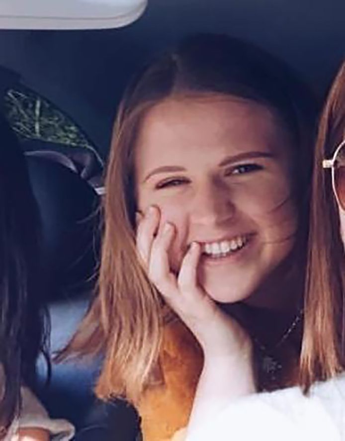 Dubbele kotmoord Kortrijk: was dader jaloers dat Youlia (19) tijd ...