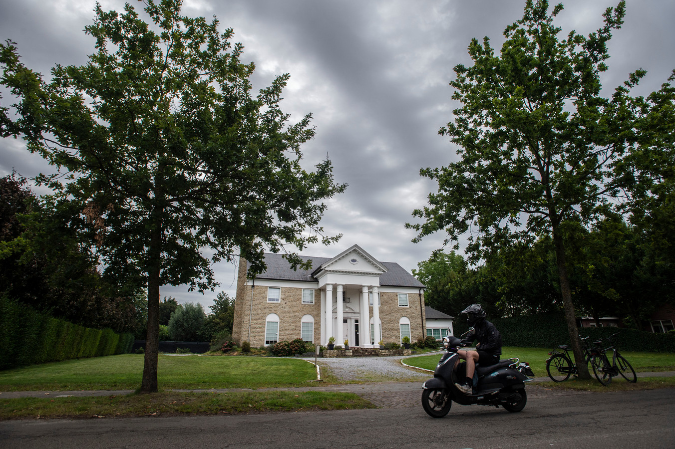 Elvis has left the building: Bredaas Graceland heeft nieuwe eigenaar ...