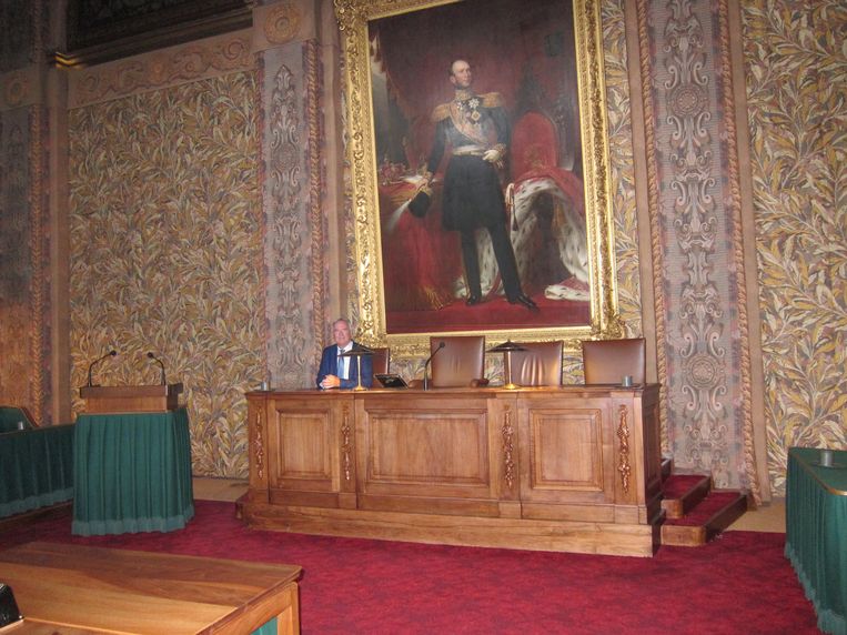 De griffier van de Eerste Kamer vertelt, voor één keer | De Volkskrant