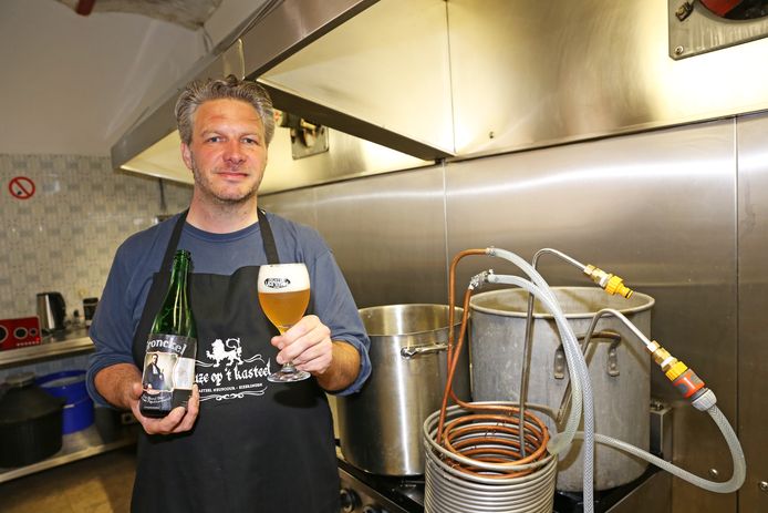 Vrijstaat Vanmol opent de deuren | Lennik | hln.be