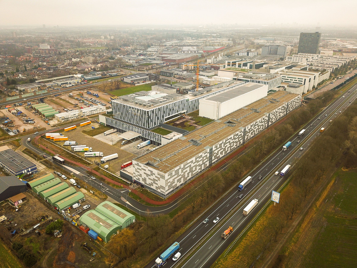 ASML bouwt verder om forse groei mogelijk te maken: ‘We willen niemand ...