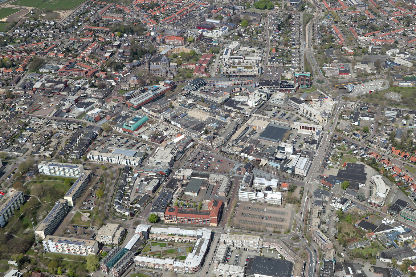 ‘100 jaar Uden van boven’ is zoekboek vol bijzondere foto's: dorpen ...
