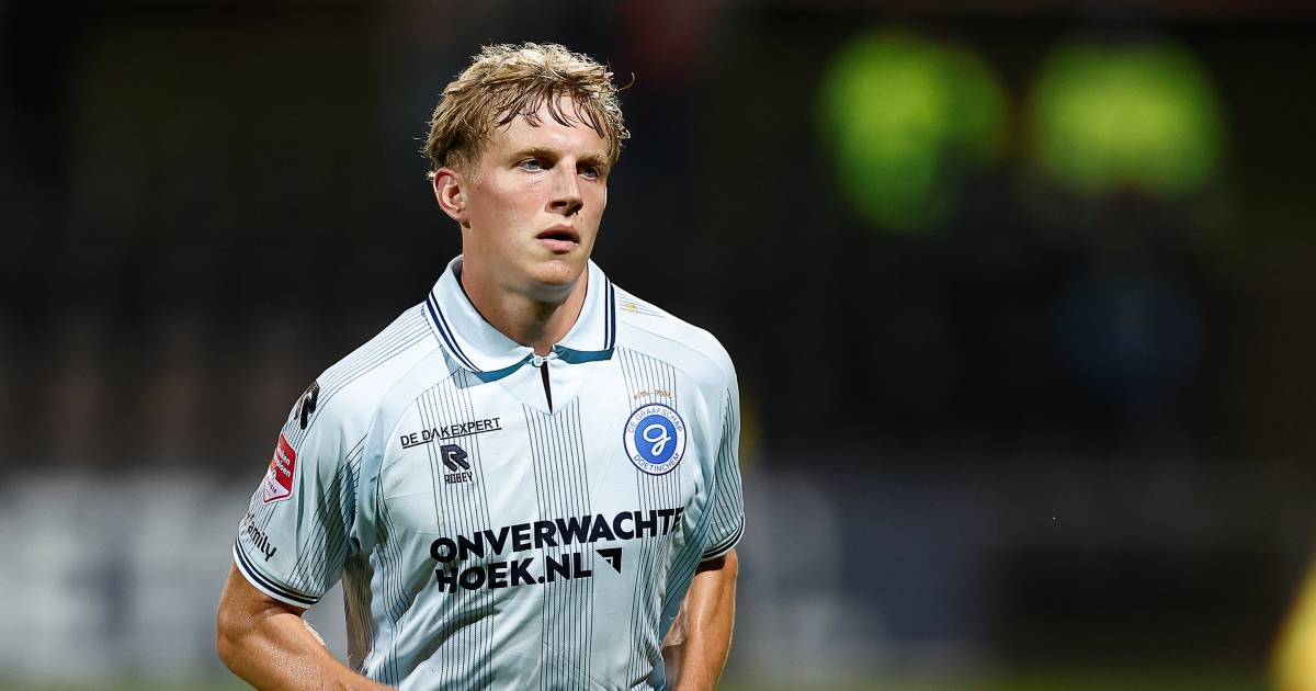 Simon Colyn 2 duels geschorst; Graafschapper mist wedstrijd tegen oude ...